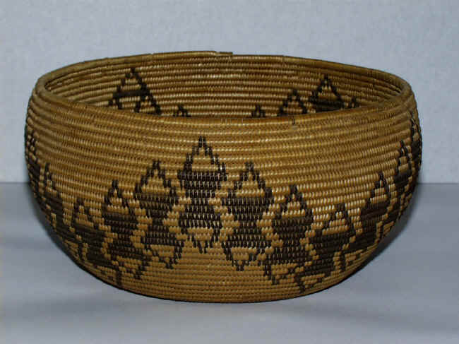Indian Baskets of California - Maidu Bowls - from CaliforniaBaskets.Com